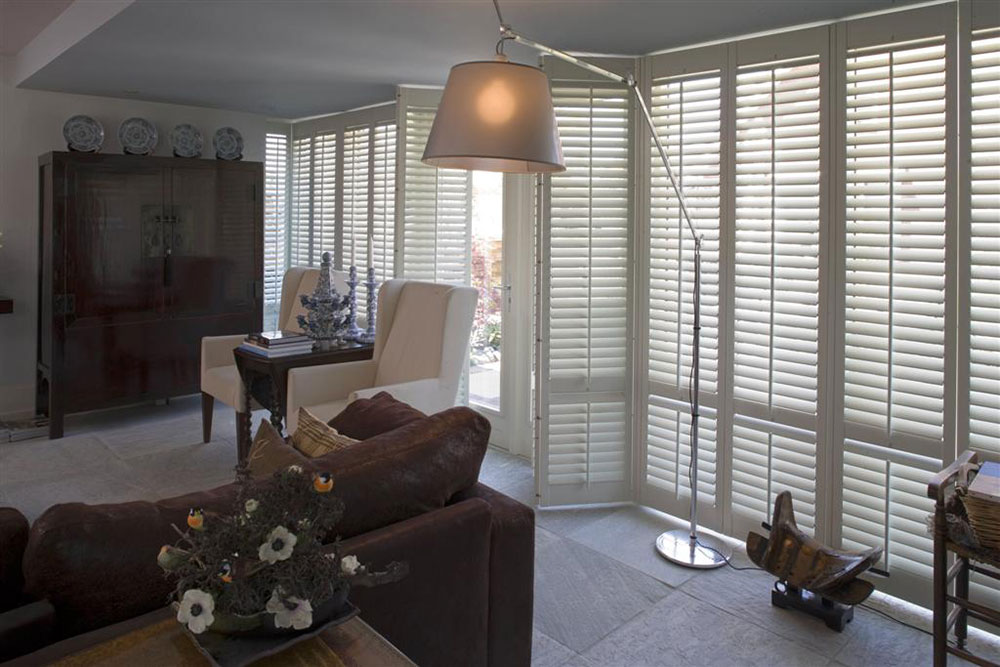Popular Shutter Styles For Your Window - Blind Technique